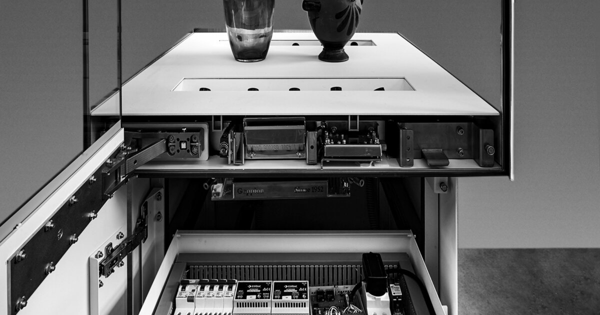 Smart Case - Display Cases - Goppion