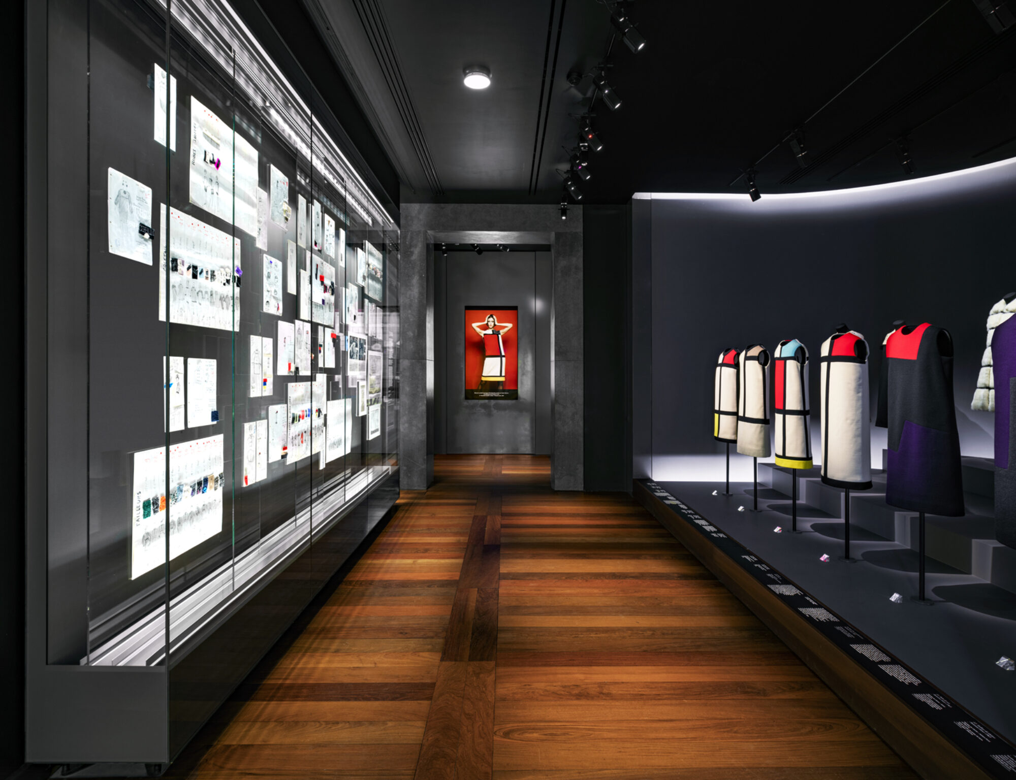 Yves Saint Laurent Museum - Projects - Goppion