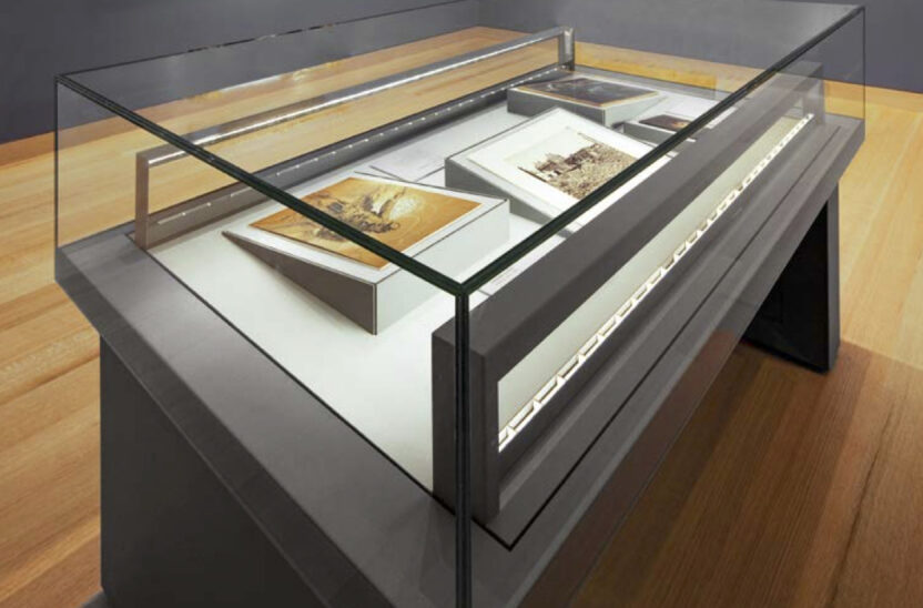 B-Class - Display Cases - Goppion