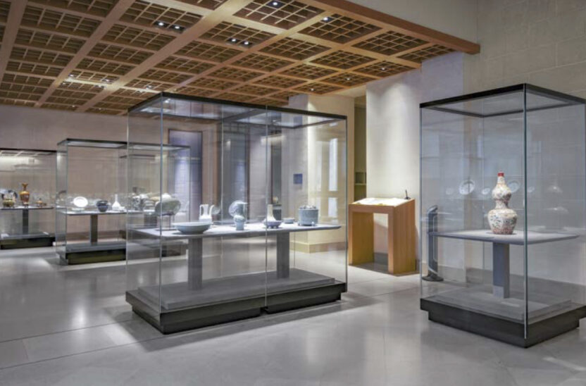 Q-Class - Display Cases - Goppion